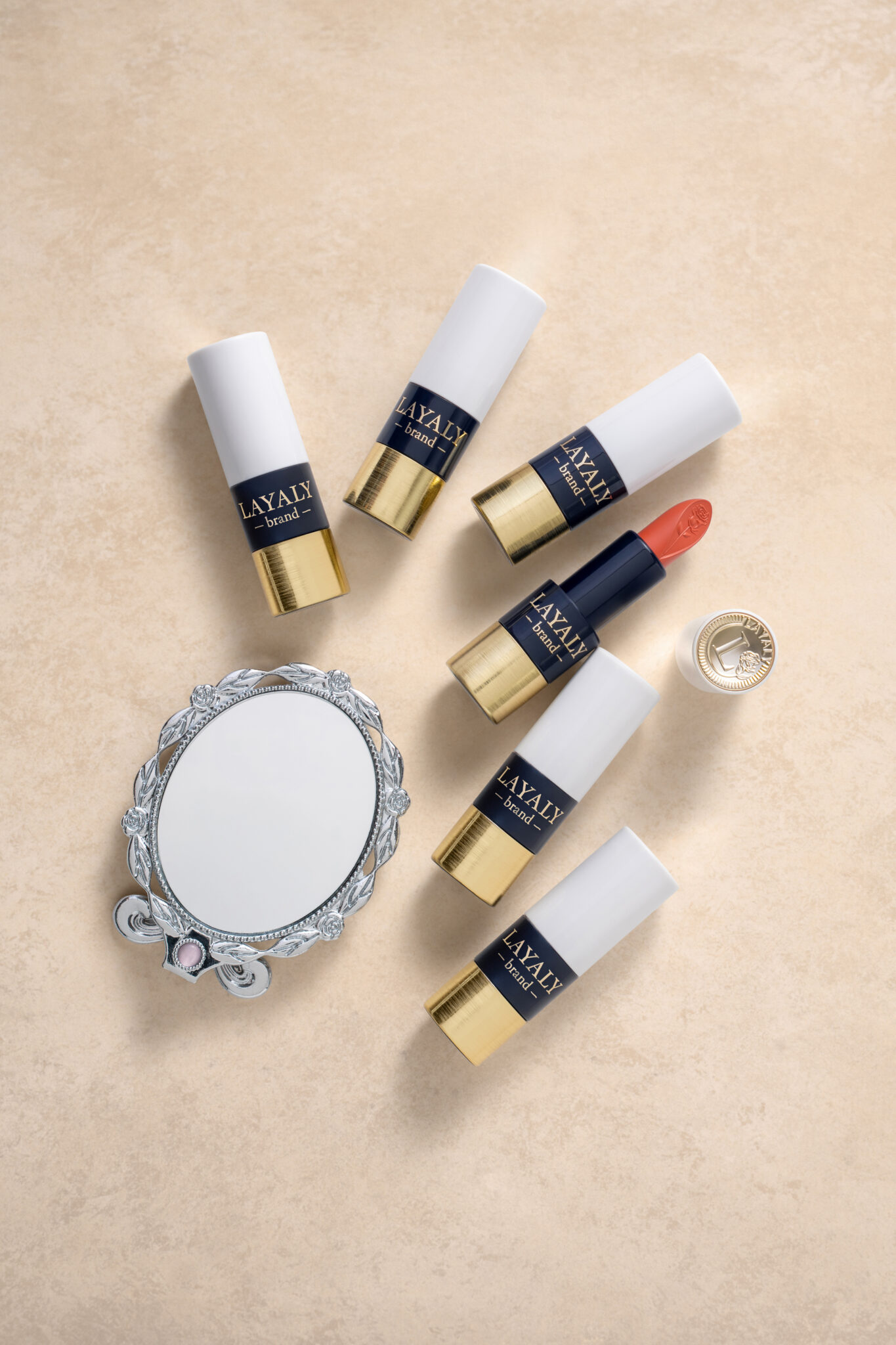 Romance lip lock kit - Layaly Brand